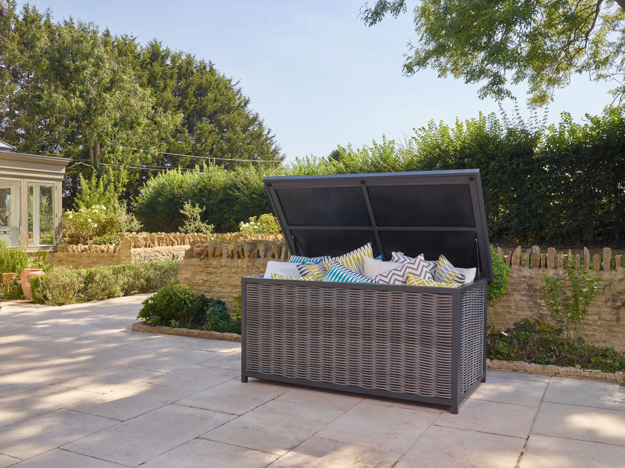 Bramblecrest Tuscan Large Cushion Box including Liner - Codsall & Wergs ...